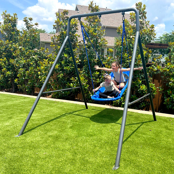How to Swing on a Swing Set (Expert Guide to Safety & Fun) – gobaplay US